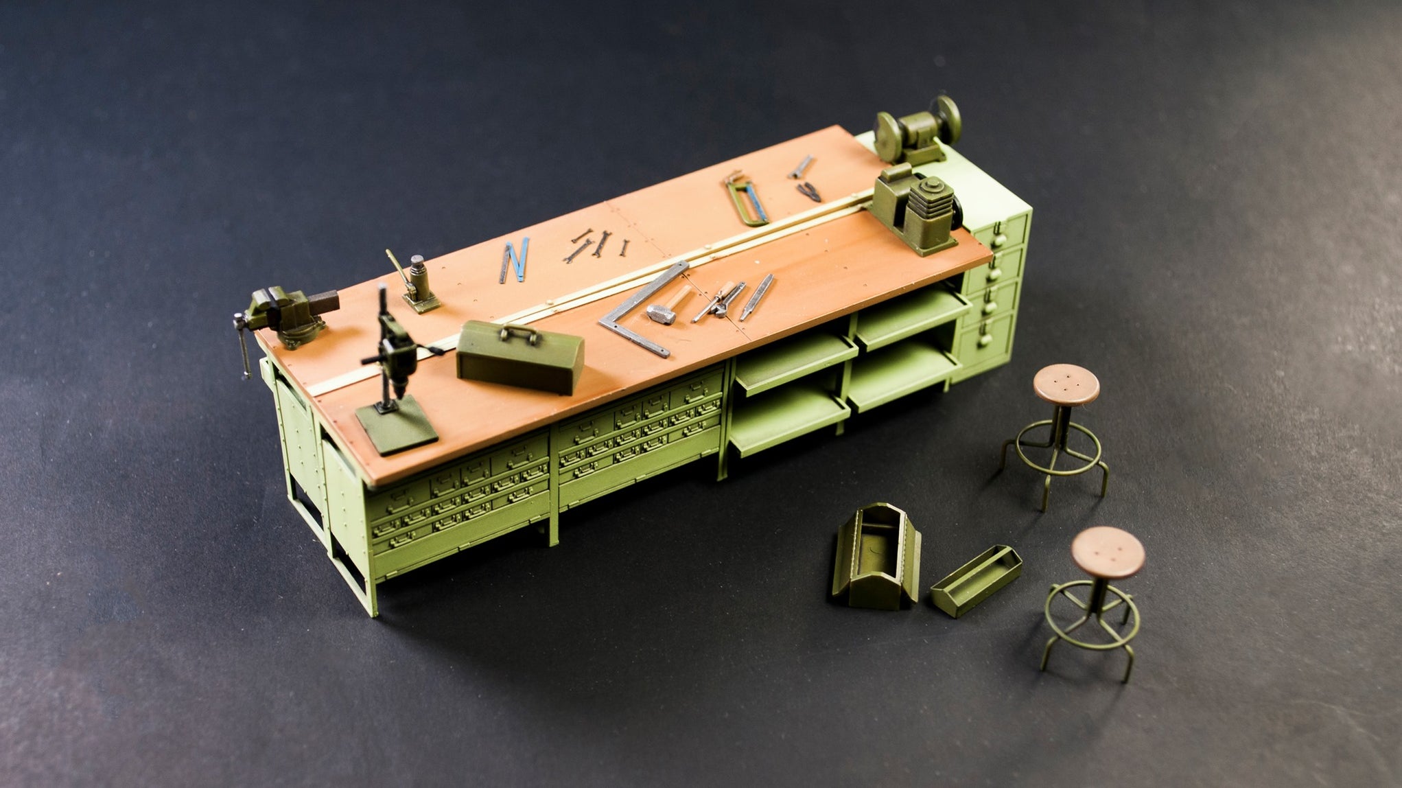 1/35 US Army Workbench & Tool Set — Legends Toys & Hobbies