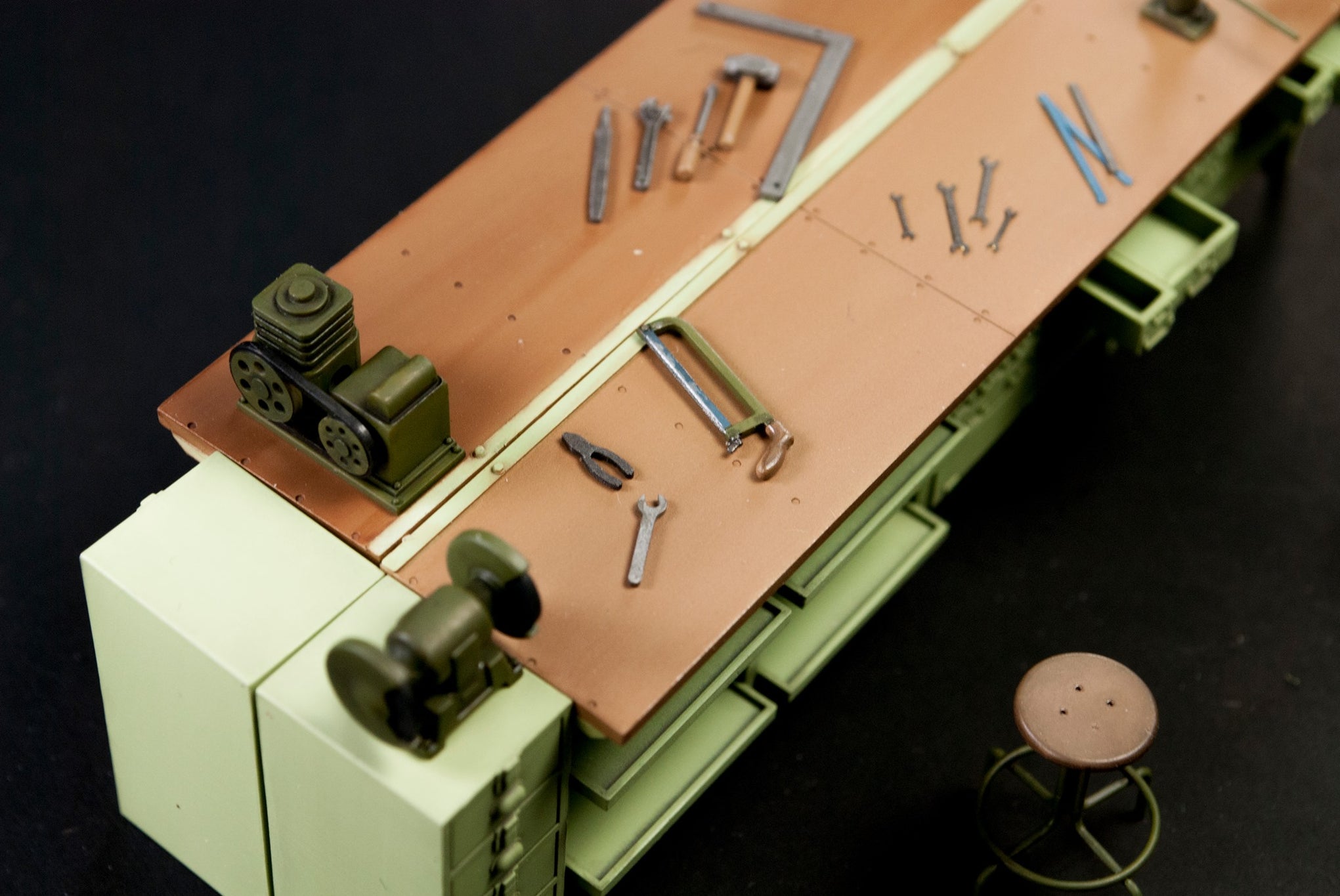1/35 US Army Workbench & Tool Set — Legends Toys & Hobbies