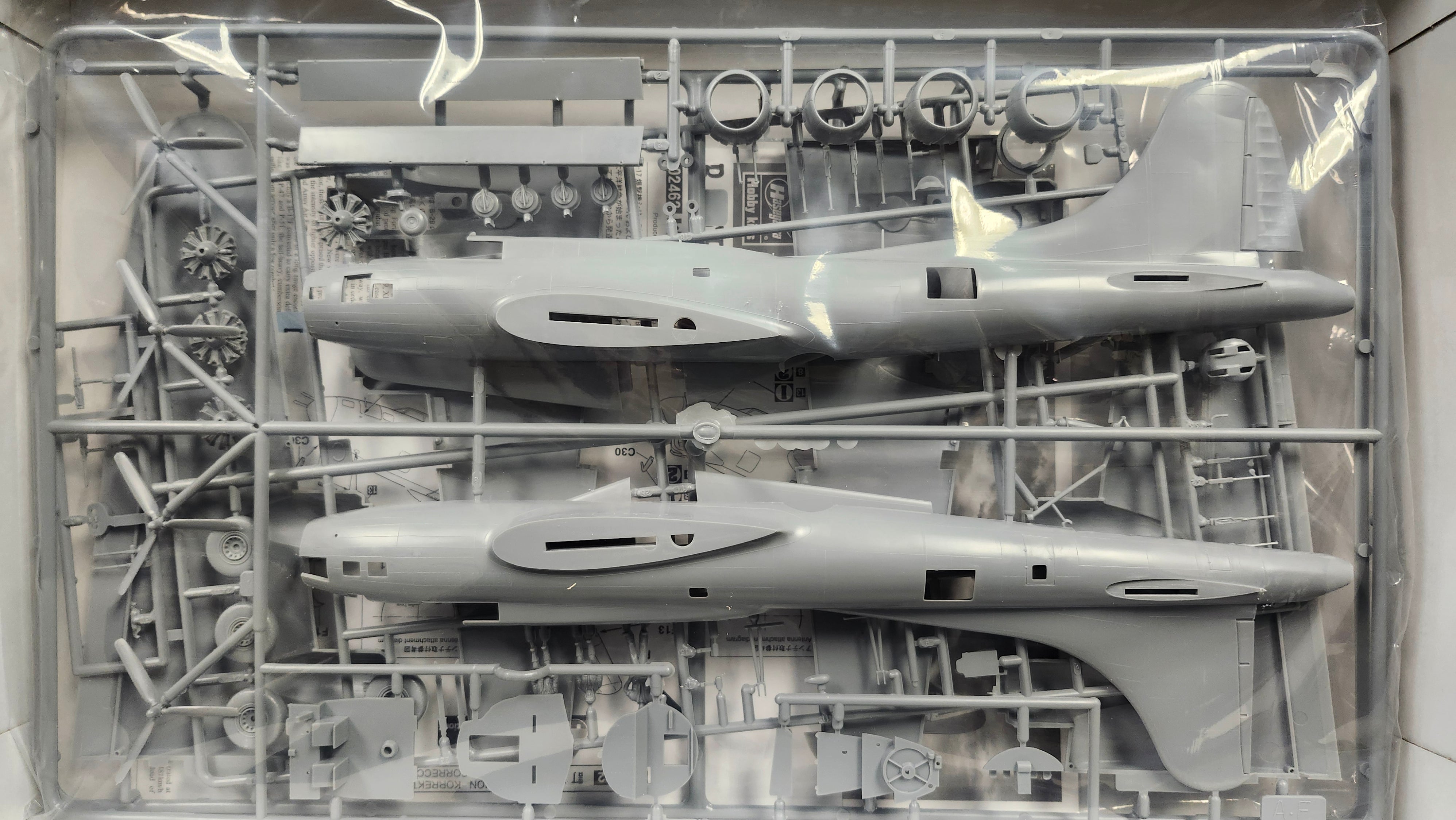 1/72 Hasegawa B-17F FLYING FORTRESS “MIAMI CLIPPER” — Legends Toys ...