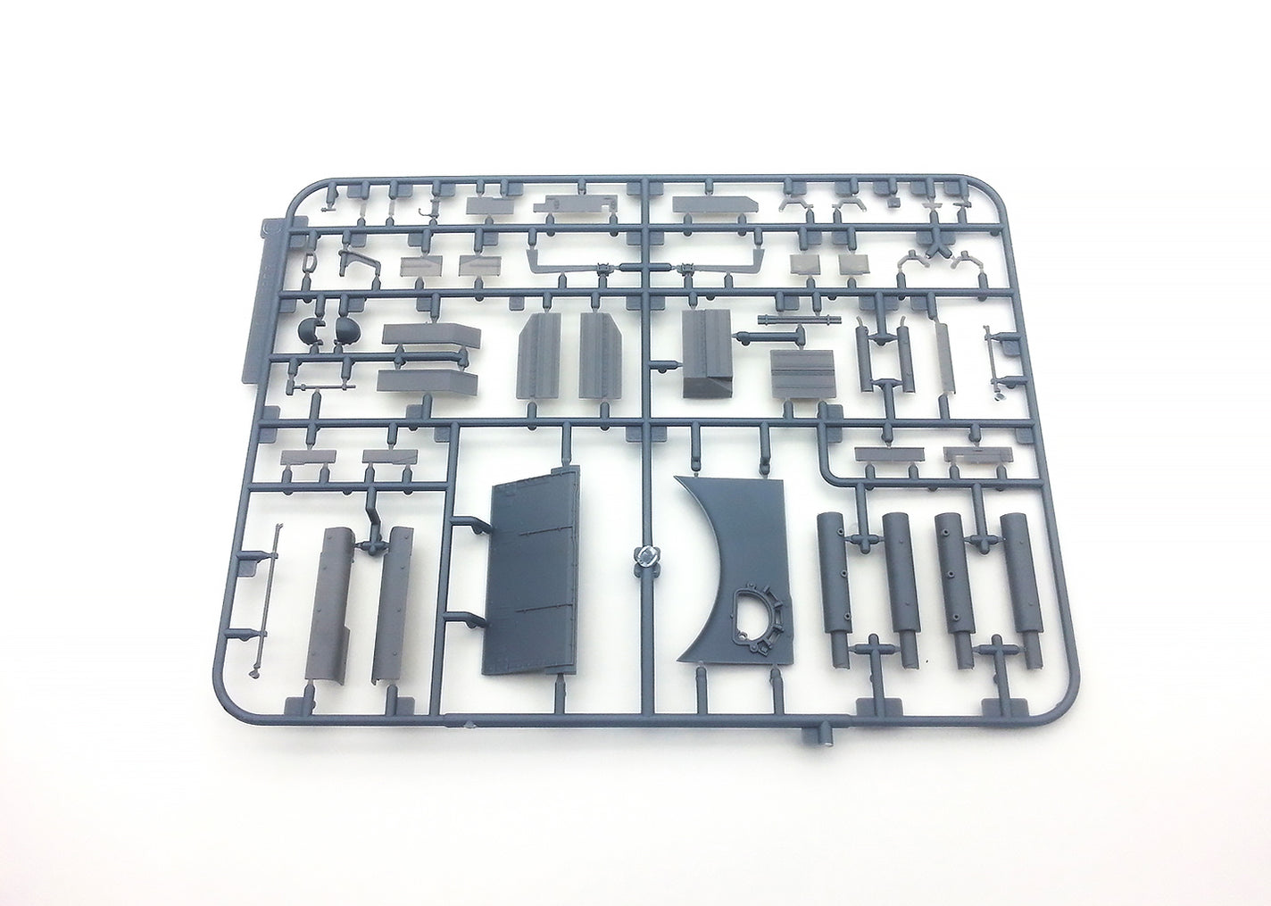 Amusing Hobby 35A006 1/35 British FV 214 Conqueror MK.I Heavy Tank wit ...