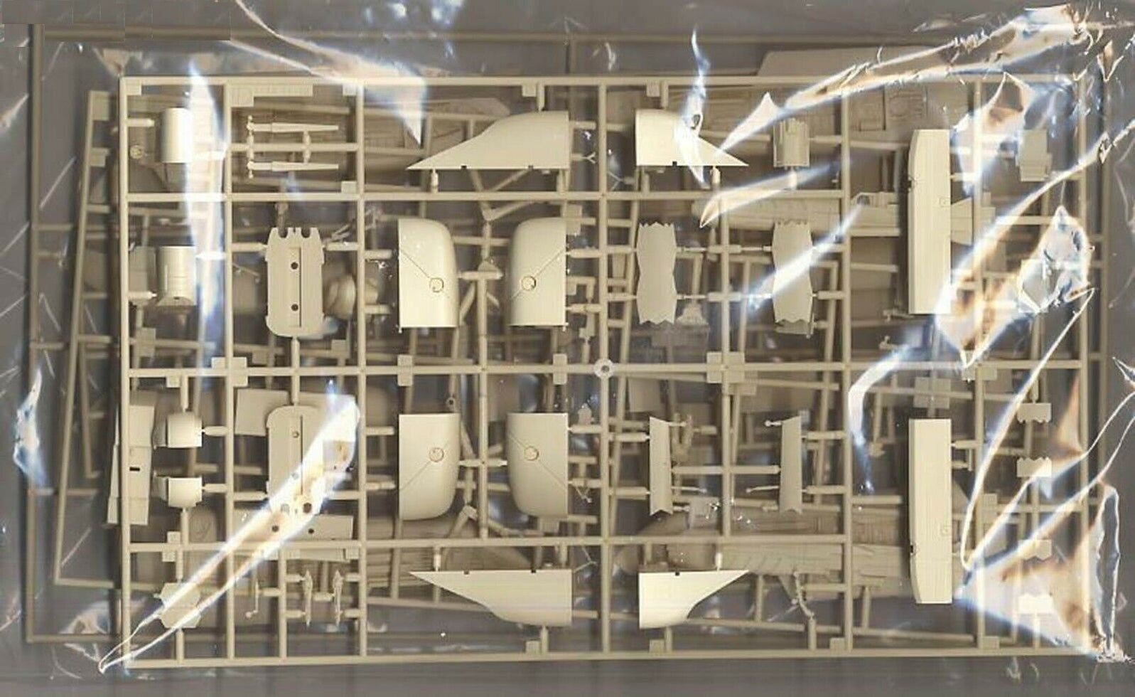 HASEGAWA 1-48 YF-19 “Macross Plus” MC01 #65651 (MC01) — Legends Toys & Hobbies