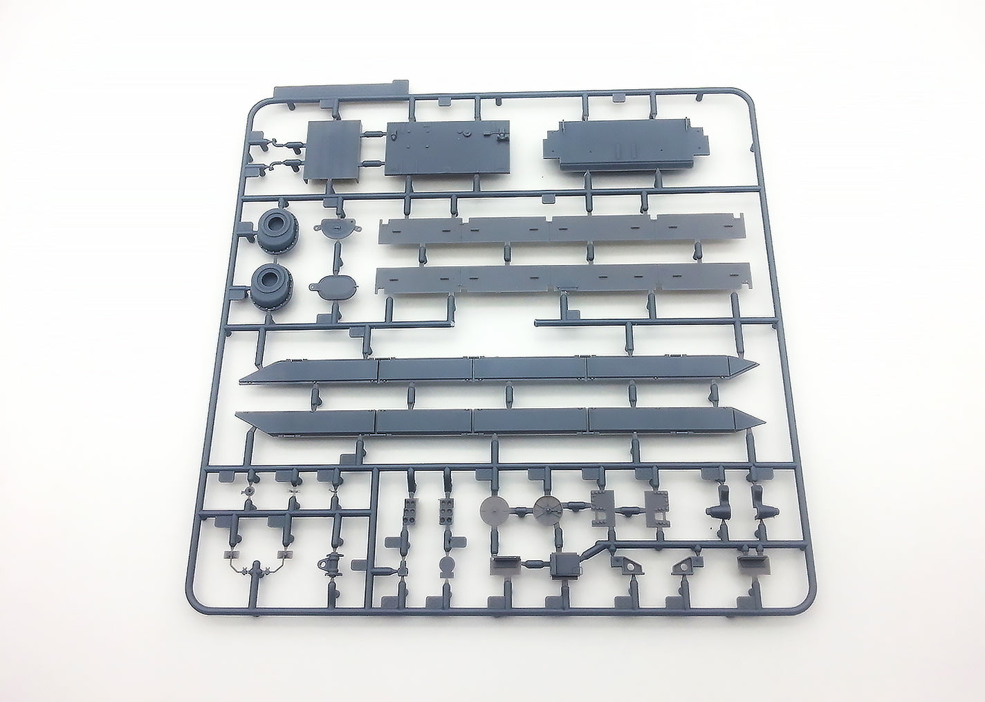 Amusing Hobby 35A006 1/35 British FV 214 Conqueror MK.I Heavy Tank wit ...